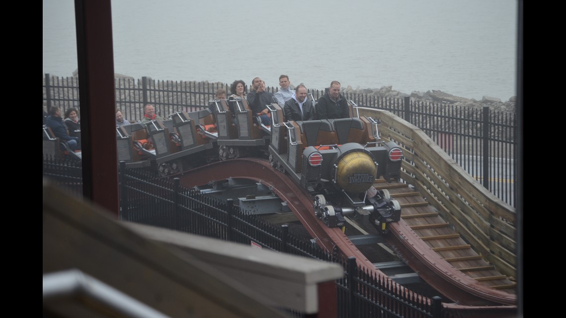Cedar Point begins running two trains on Steel Vengeance after opening ...