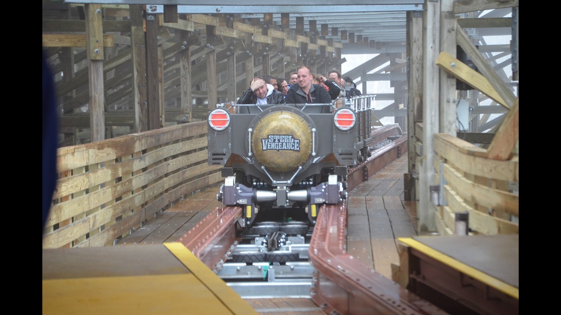 Cedar Point begins running two trains on Steel Vengeance after opening ...