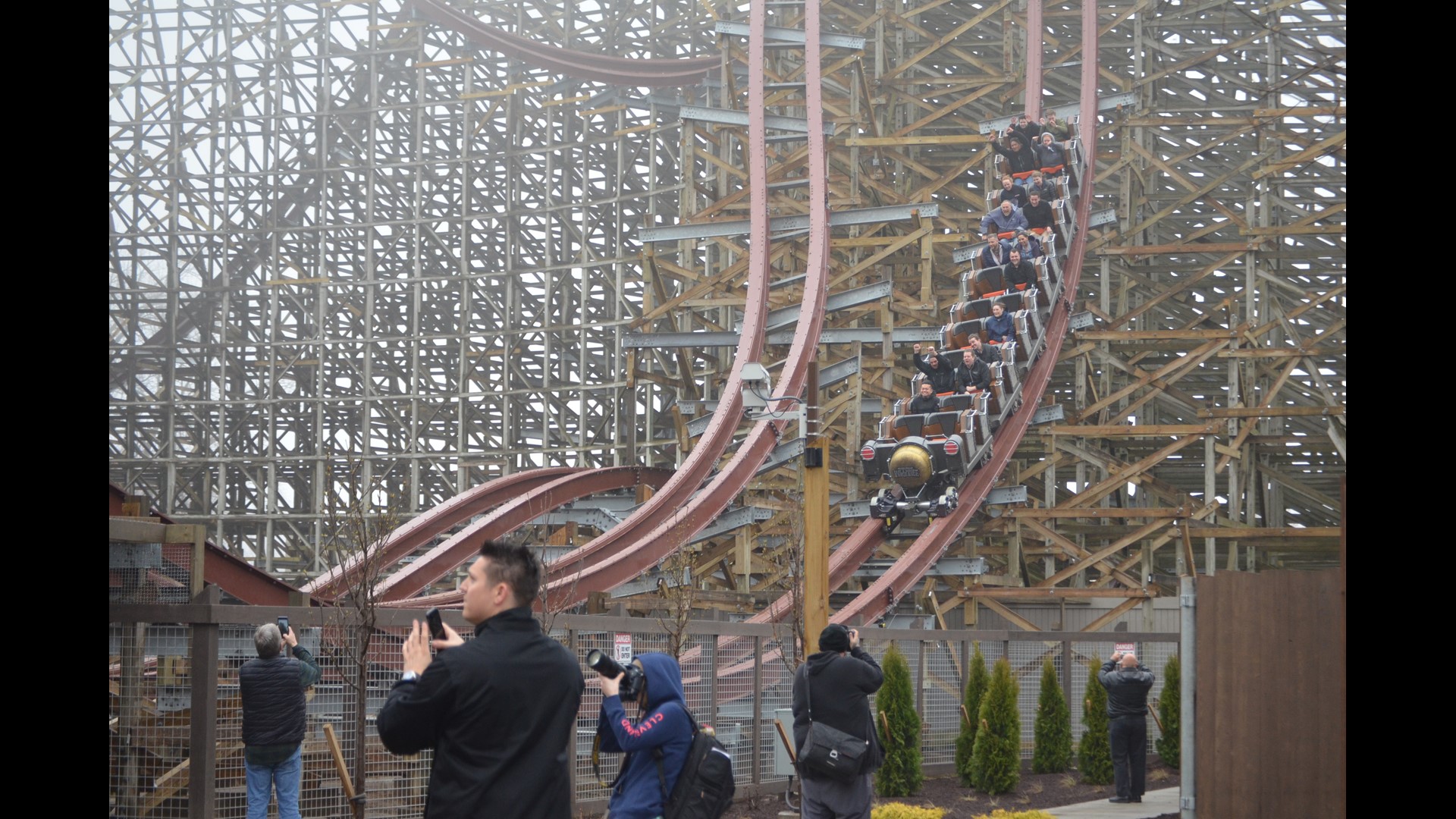 Steel Vengeance at Cedar Point: Everything you need to know before ...