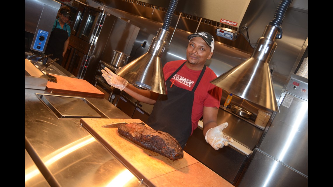 PHOTOS | Inside the new City Barbeque restaurant in Fairlawn | wkyc.com