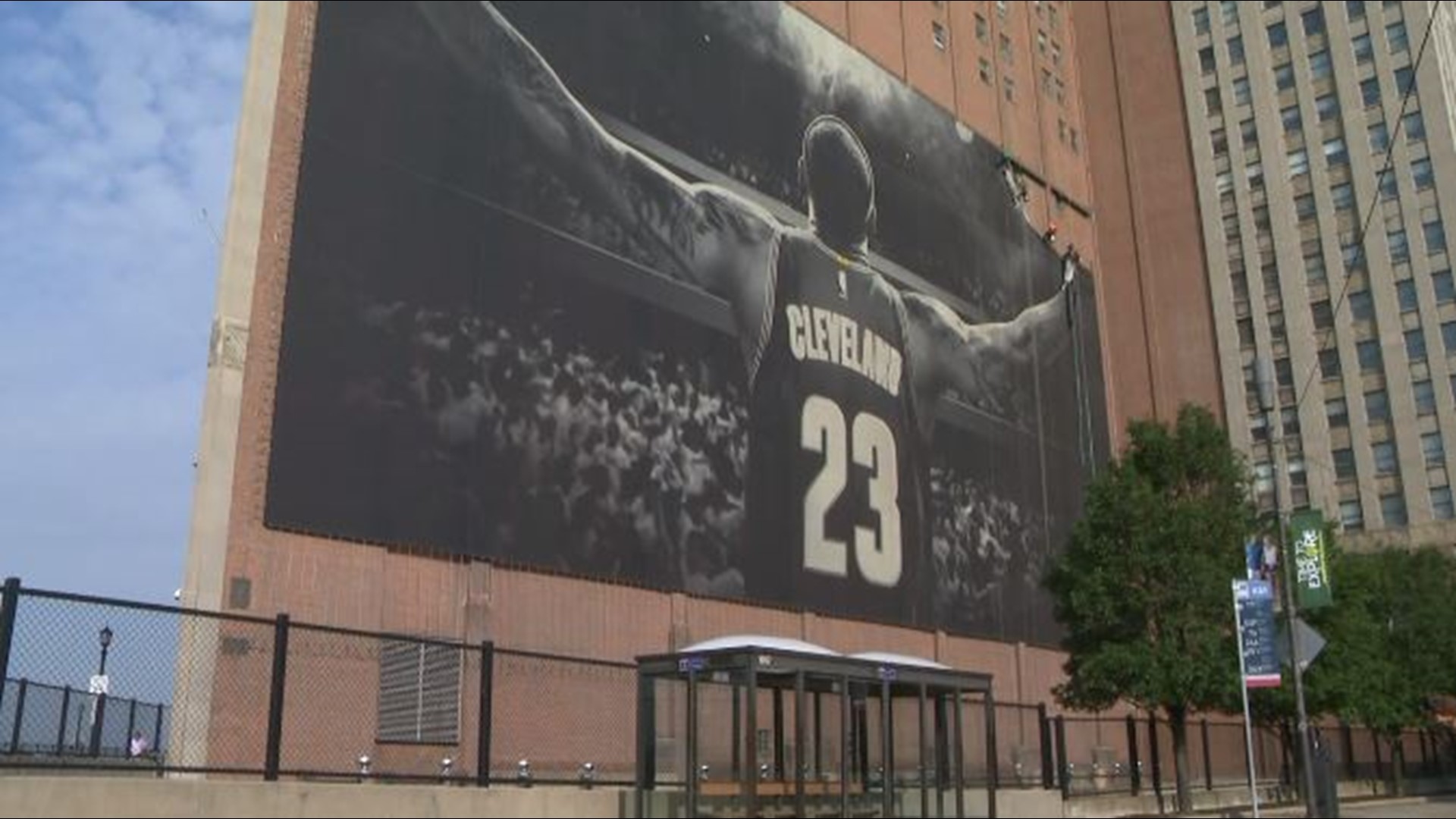 PHOTOS | Iconic LeBron James banner comes down in Cleveland | wkyc.com