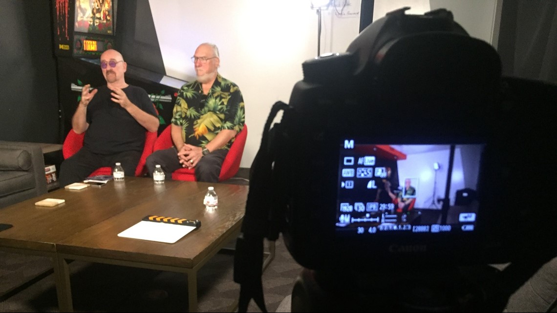 Traffic's Dave Mason and Booker T. & the M.G.'s Steve Cropper help Rock ...