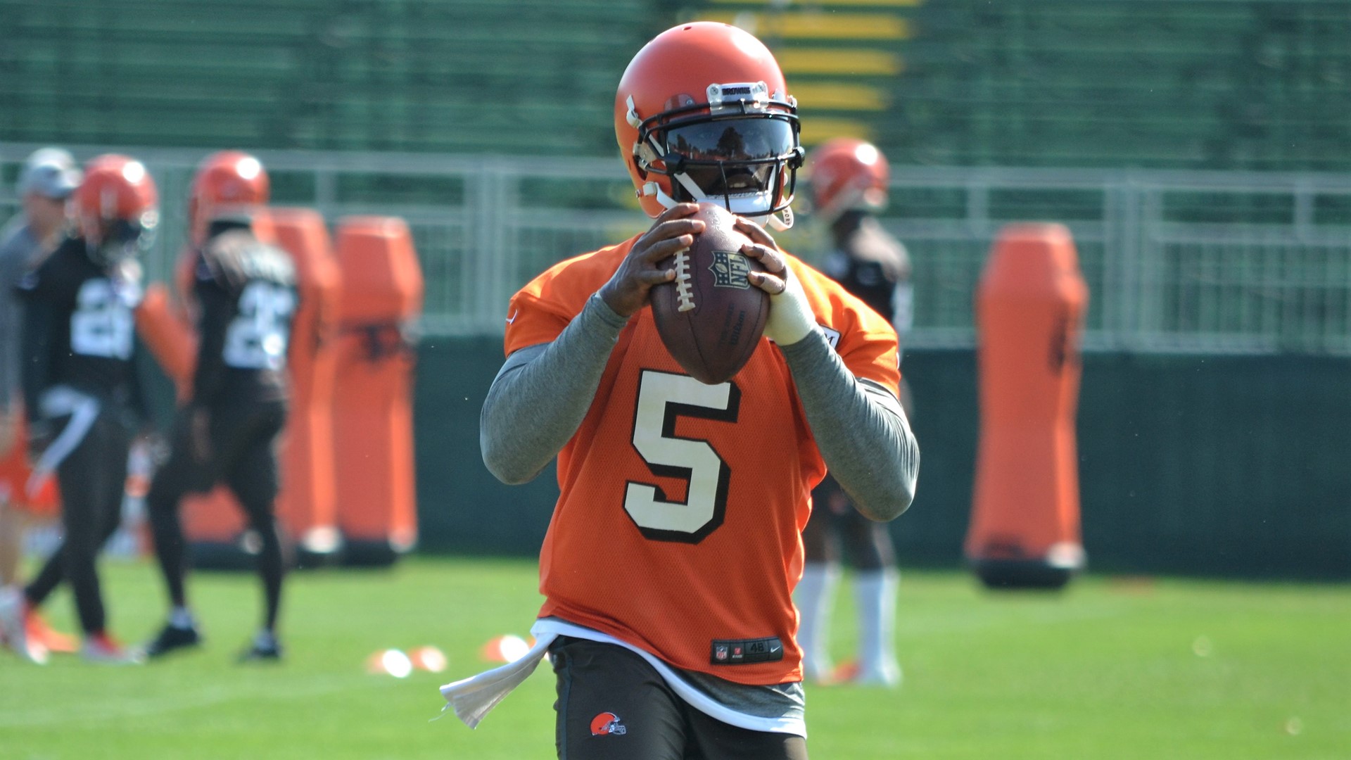 Tyrod Taylor, Cleveland Browns starters already focusing on opener ...