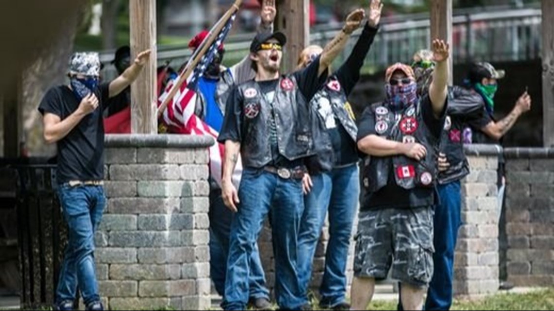 Hundreds protest KKK rally on Ohio River | wkyc.com