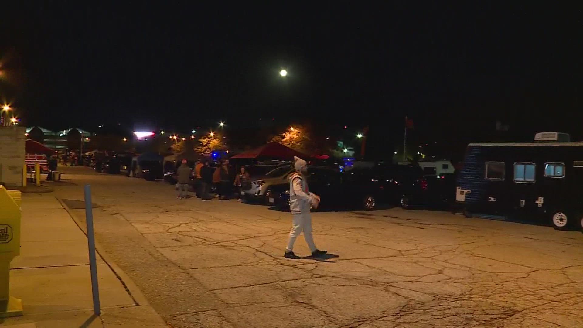 Muni Lot rules ahead of Cleveland Browns vs. Los Angeles Chargers game ...