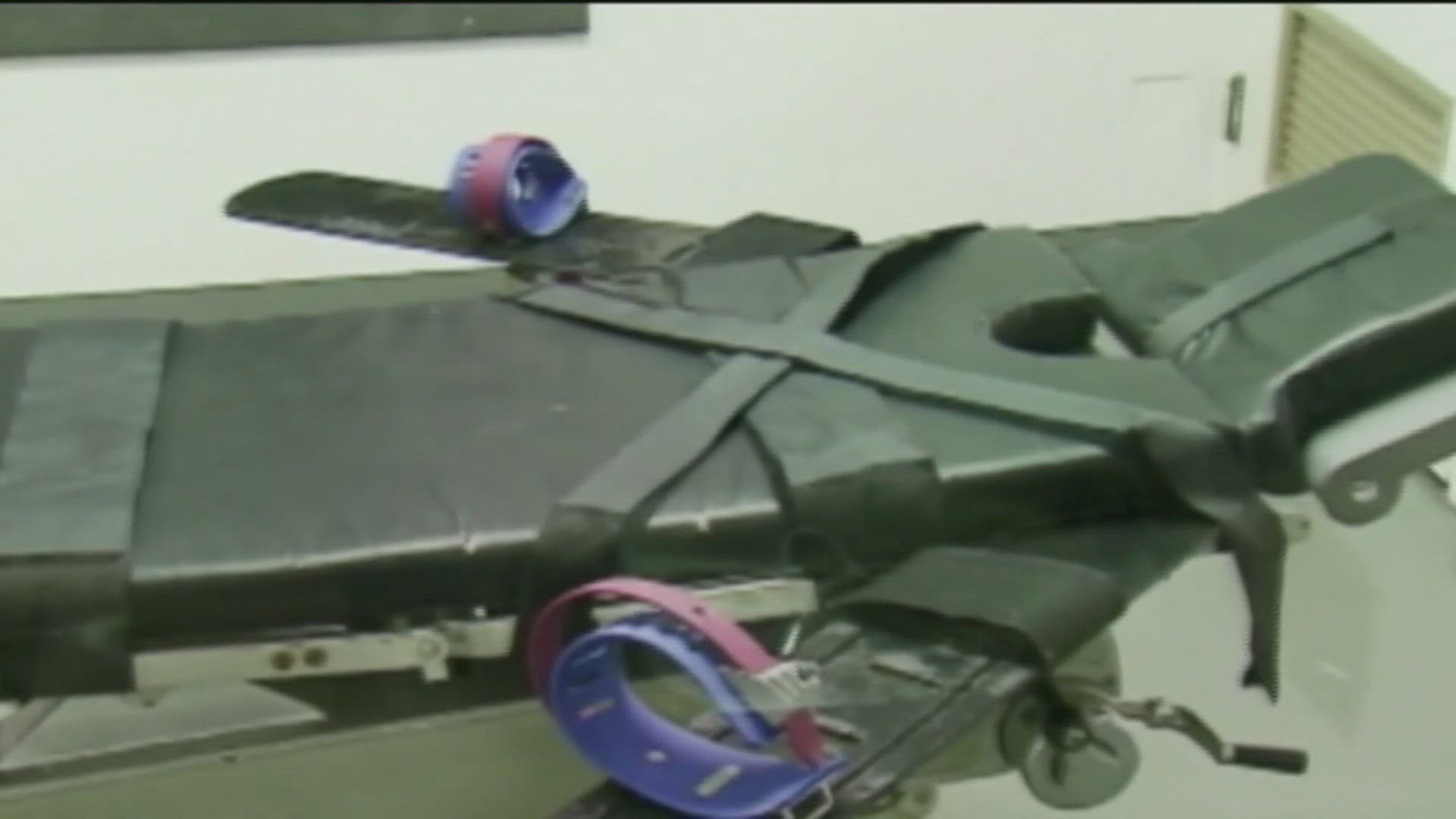 Biden commutes sentences for death row inmates | wkyc.com