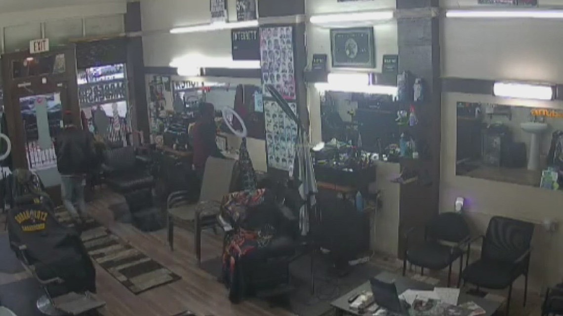 Investigation into shooting at Cleveland barber shot | wkyc.com