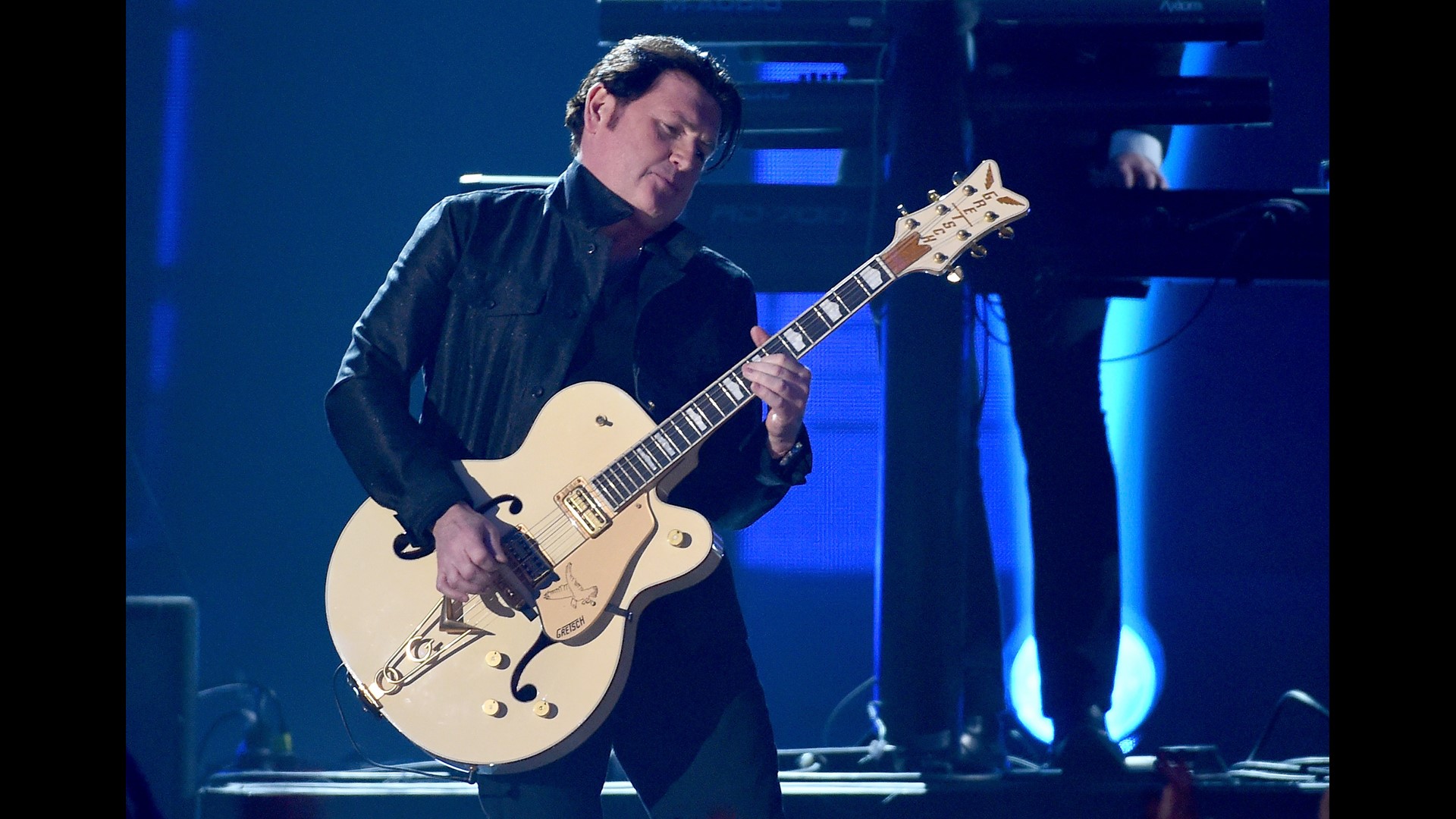 Simple Minds guitarist Charlie Burchill previews Cleveland concert and ...