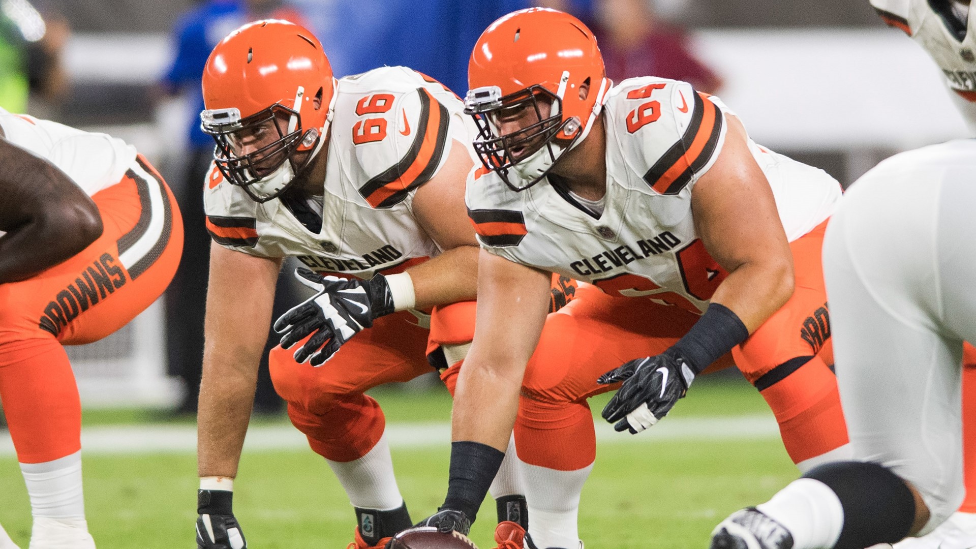 JC Tretter continues playing through high ankle sprain, senses tide has ...