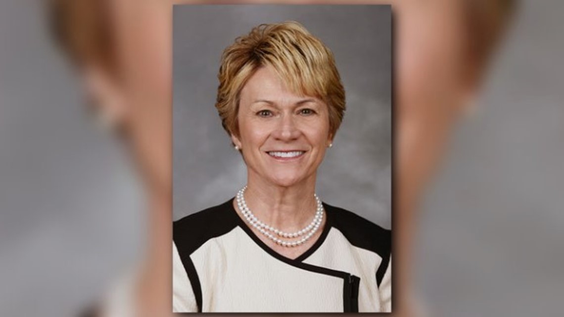 Kent State President Beverly Warren to step down next year | wkyc.com