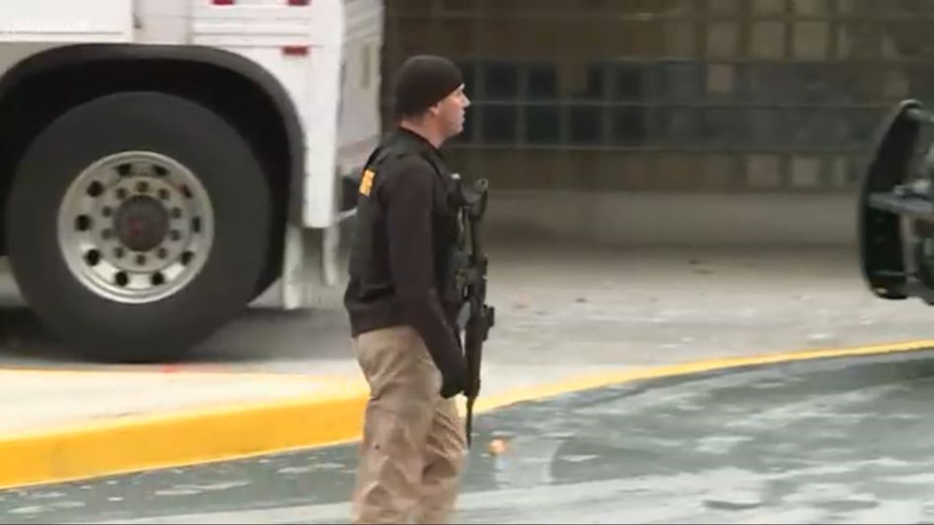 WATCH LIVE | Cleveland Clinic Medina Hospital on lockdown after report ...