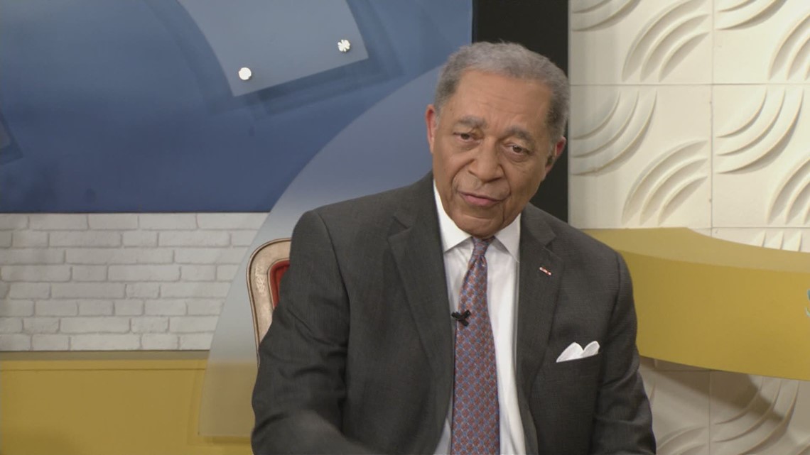 Judge Solomon Oliver, Jr. Receives A Very Special Award | wkyc.com