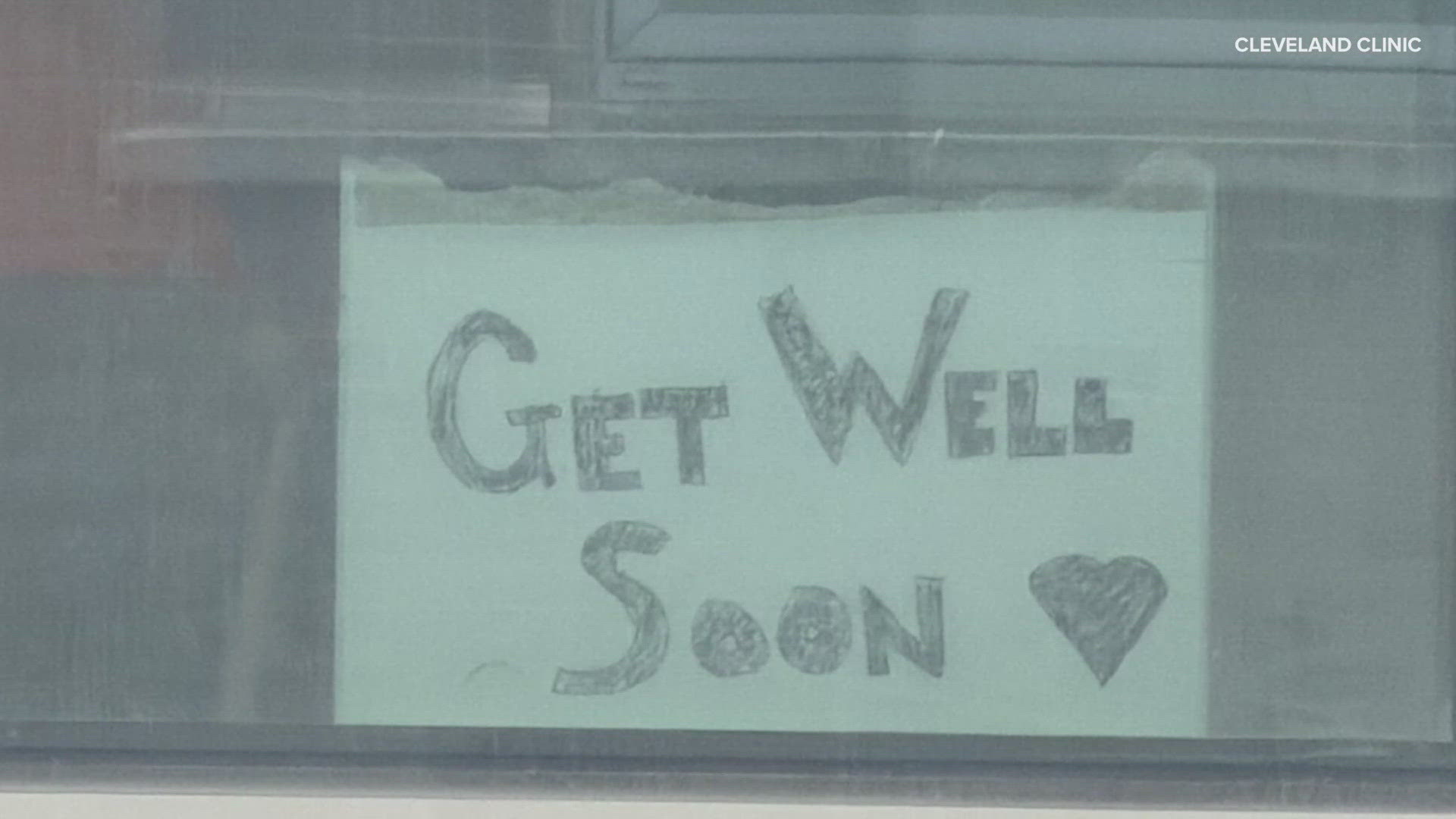 'They've captured our hearts': Construction workers outside Cleveland ...