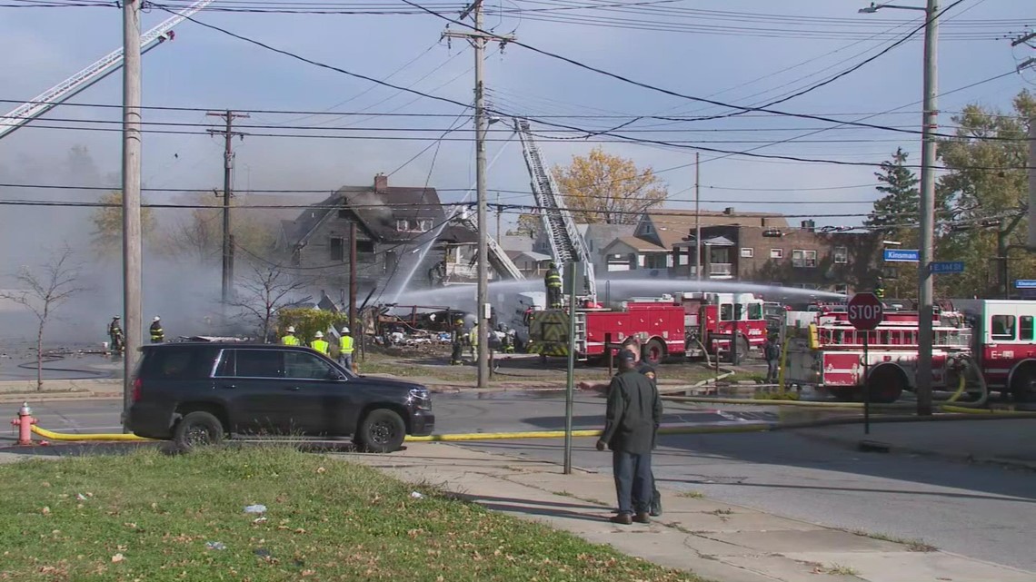 Auto shop explosion leads to fire, partial building collapse on ...
