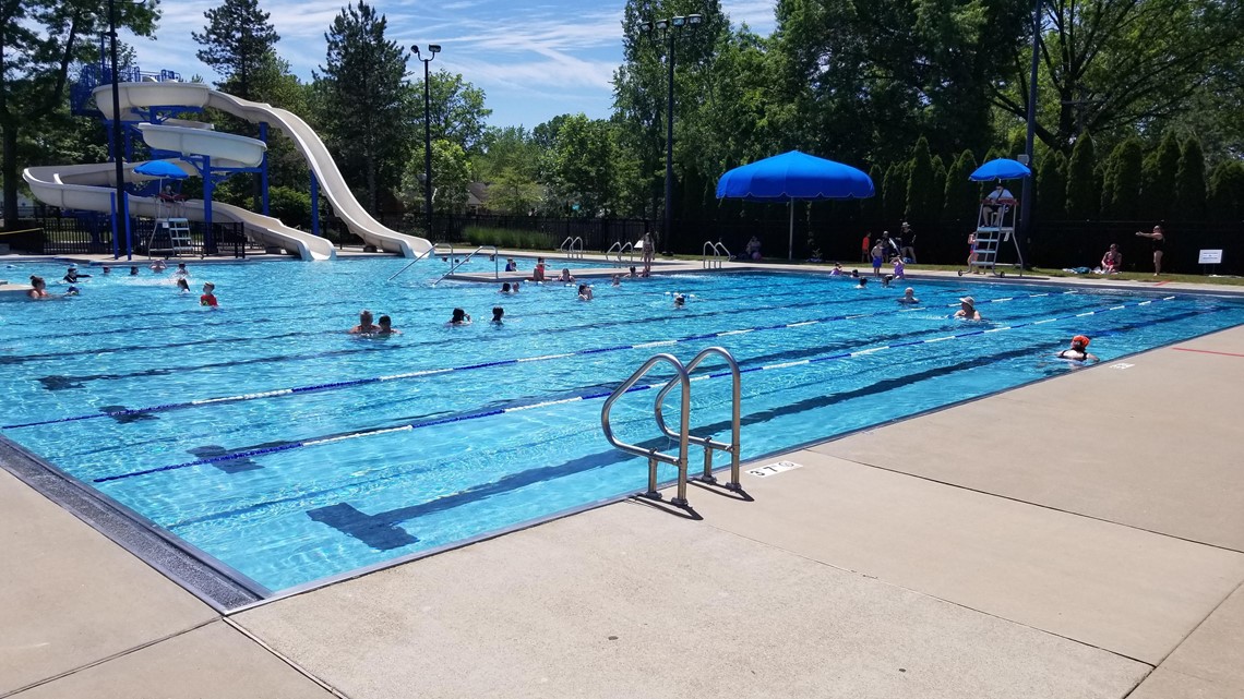 Look: Crowds flock to Northeast Ohio's reopened beaches & pools | wkyc.com