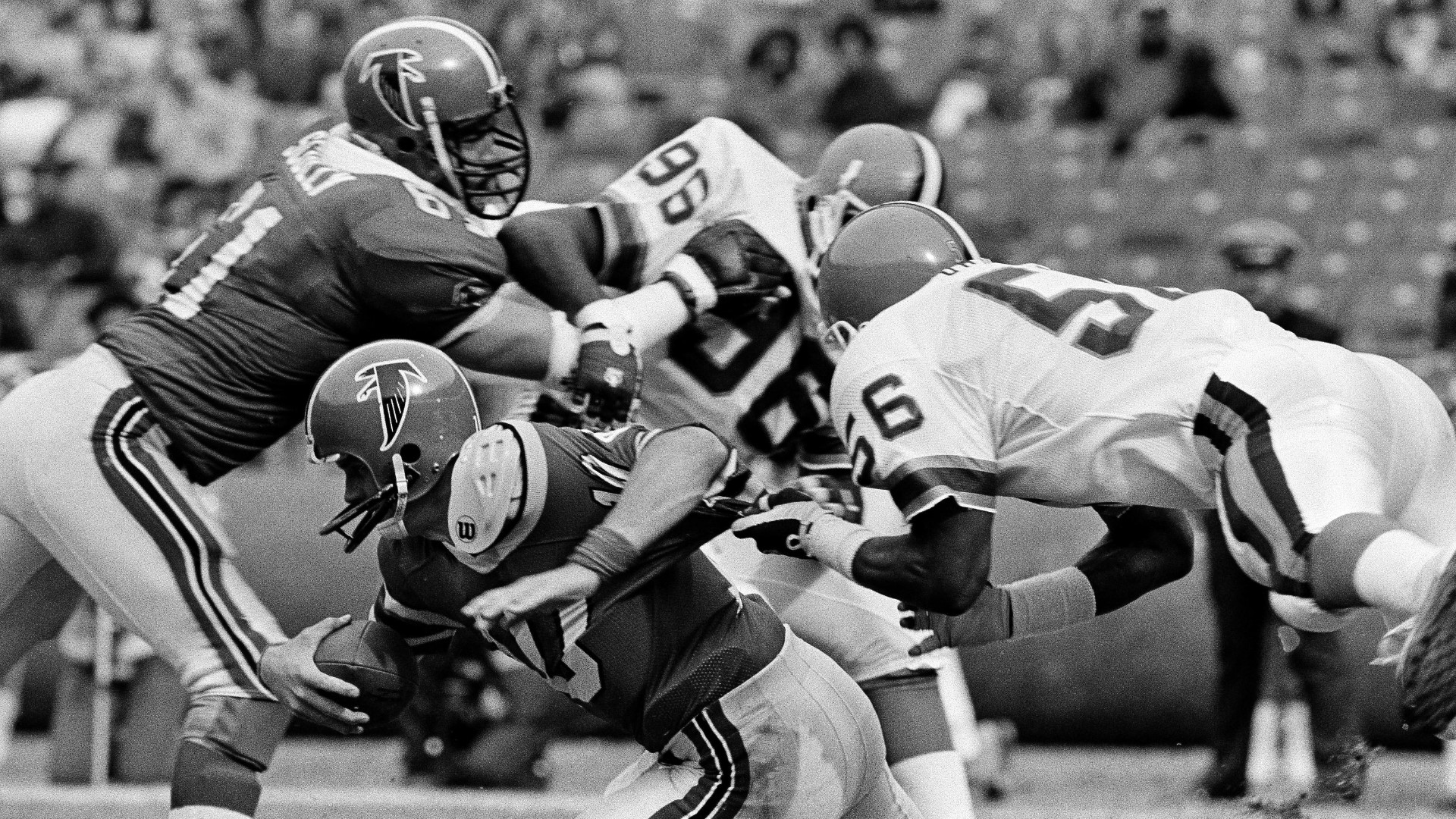 Former Browns All-Pro Chip Banks hospitalized after being shot | wkyc.com