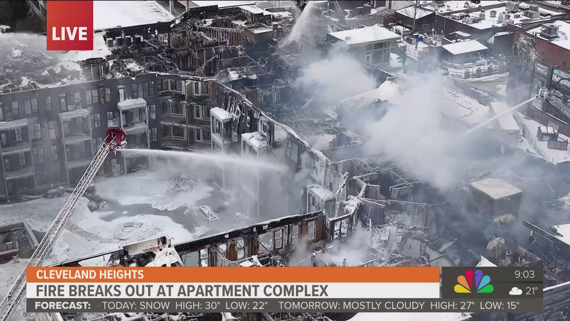 Fire at new Cedar Lee apartment complex in Cleveland Heights persists | wkyc.com