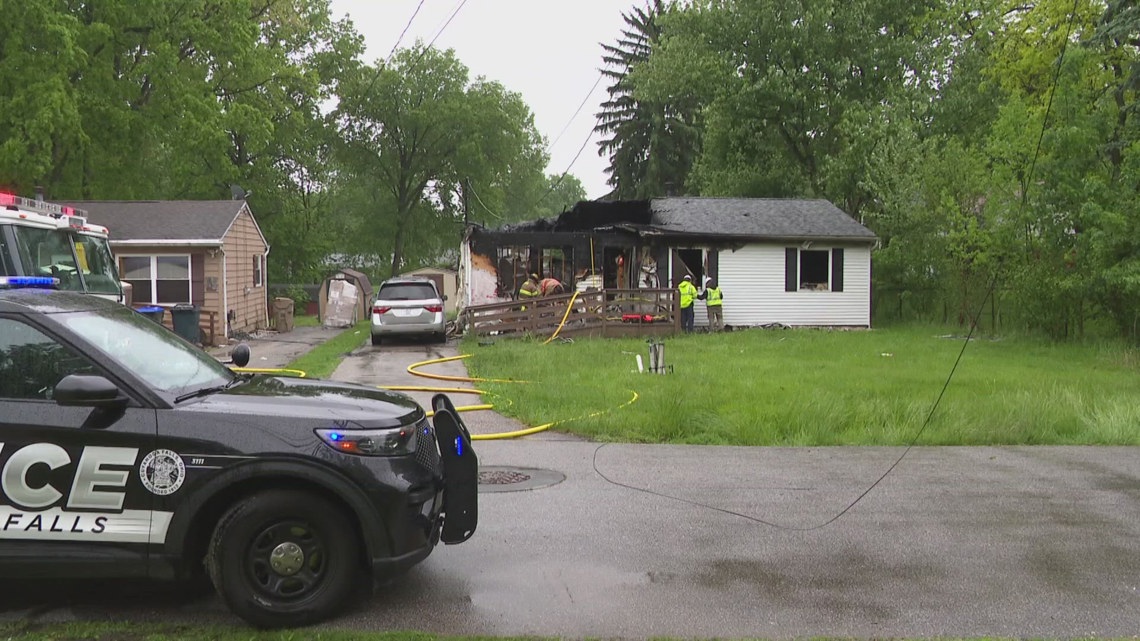 Fire at Woodbury Commons apartment complex in Parma leaves 2 ...