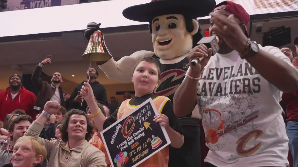 Young cancer survivor rings bell at Cavs game and receives standing ...