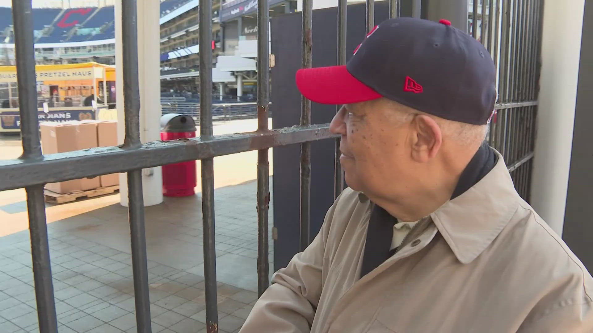 Leon Bibb embraces return of baseball in Cleveland | wkyc.com