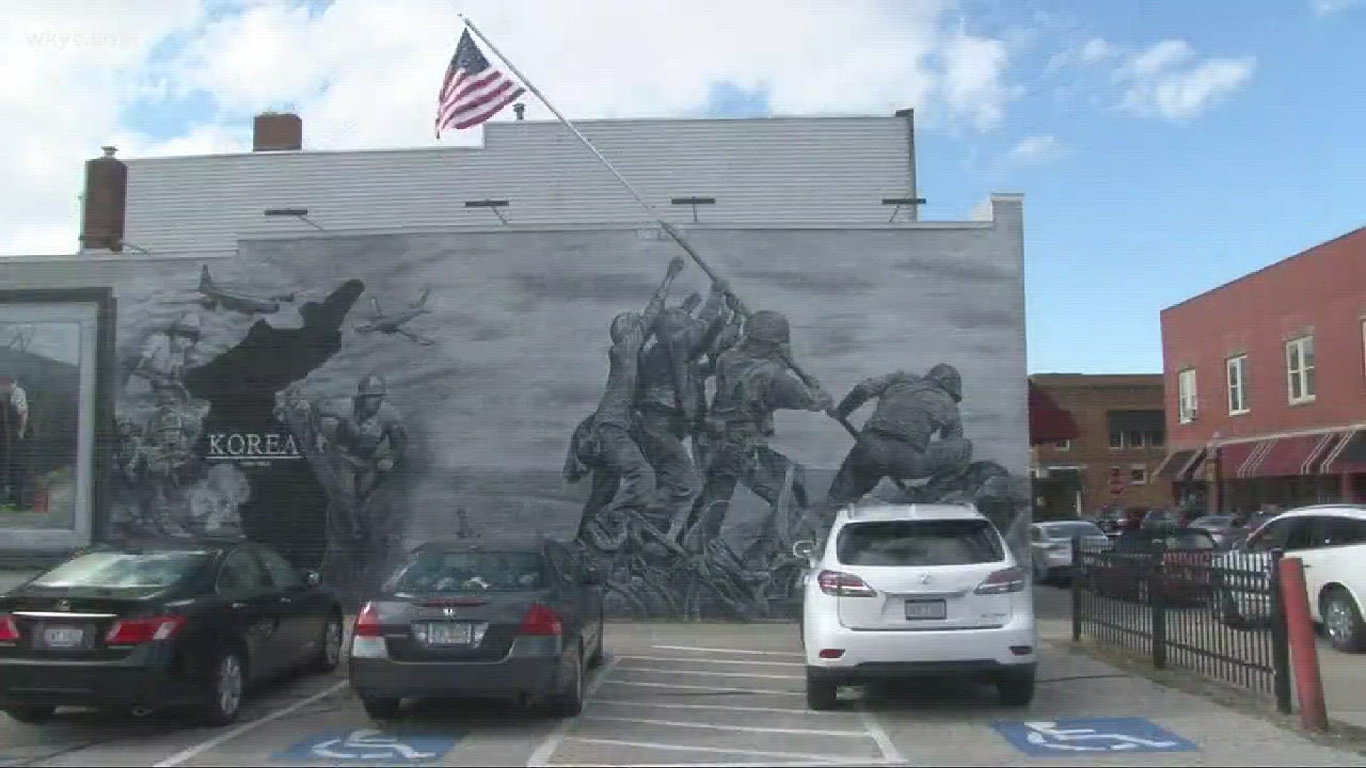 Amherst mural honors veterans over generations | wkyc.com