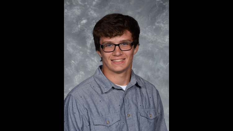 Navy corpsman Maxton Soviak of Ohio killed in Kabul attack | wkyc.com