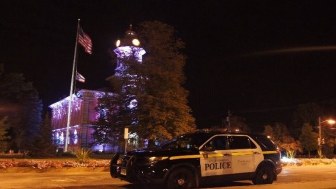 Chardon police chief responds to thin blue line flag controversy | wkyc.com