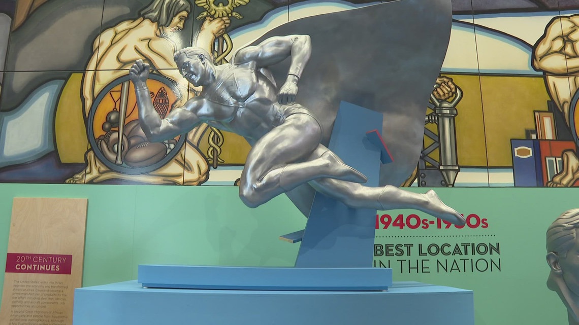 New Superman statue planned for downtown Cleveland | wkyc.com