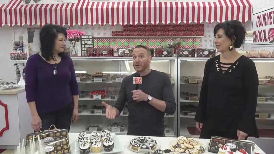 Mike Polk Jr. checks out Cake and Candy Center in Northfield: First ... Mike Polk Jr. checks out Cake and Candy Center in Northfield: First ...