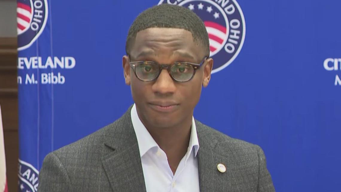 Cleveland Mayor Justin Bibb pledges to keep Browns 'where they belong ...