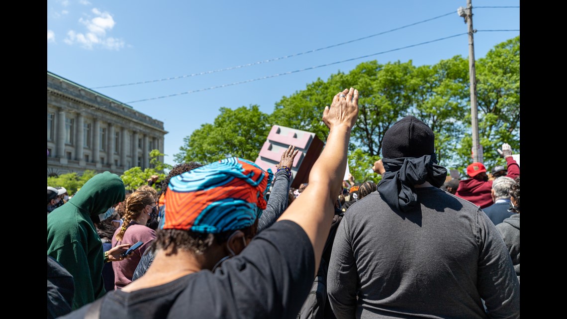 Timeline: How protest turned into violence in Cleveland on May 30 ...