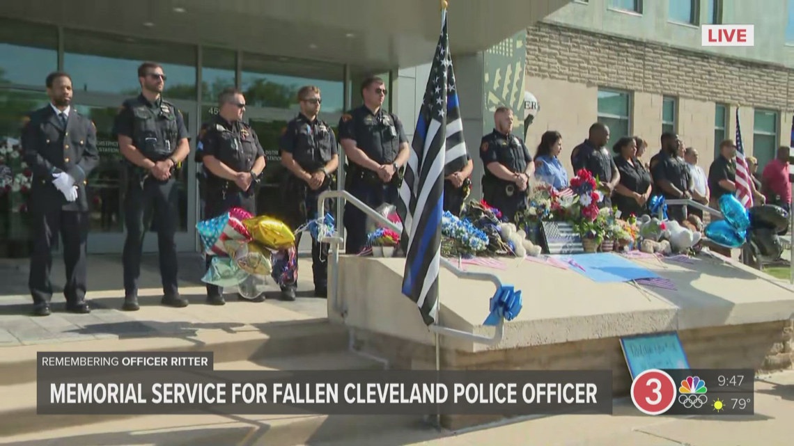Procession for fallen Cleveland police officer Jamieson Ritter stops ...