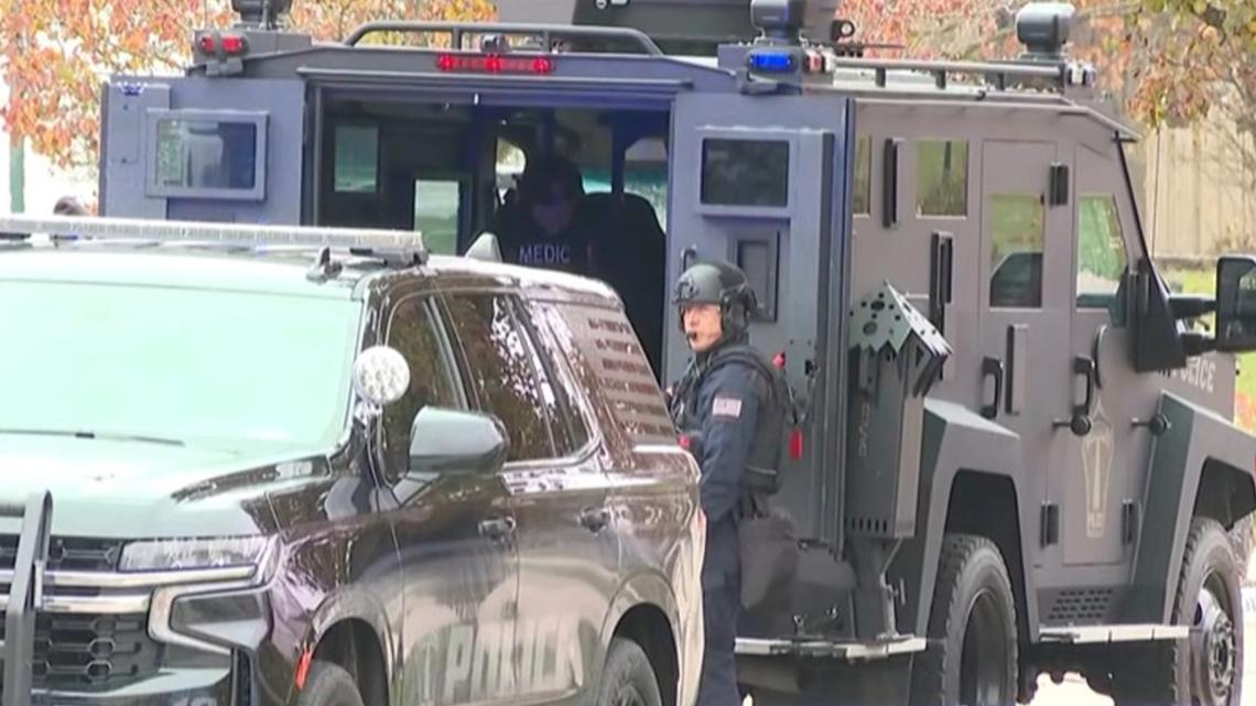 Strongsville police: Male in custody after barricade situation on Gary ...