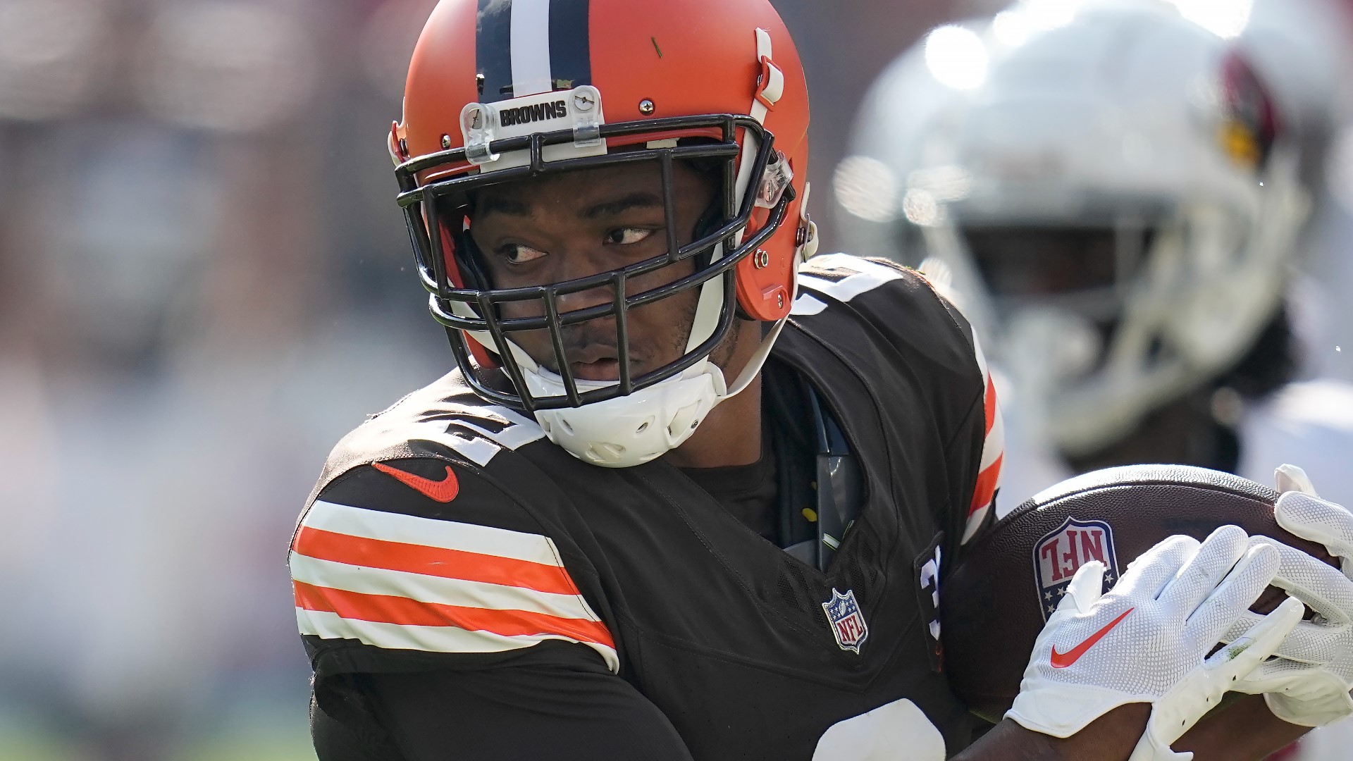 WATCH: Browns' Amari Cooper catches TD off deflected pass | wkyc.com