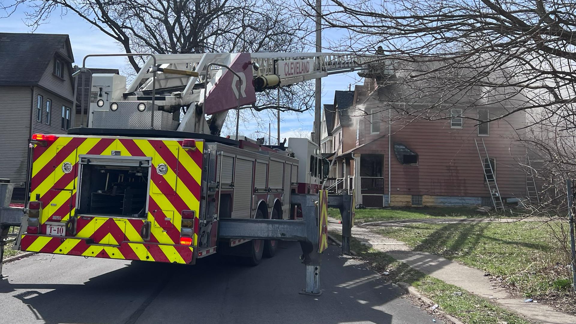'No working smoke alarms reported:' Fire breaks out at Cleveland home ...