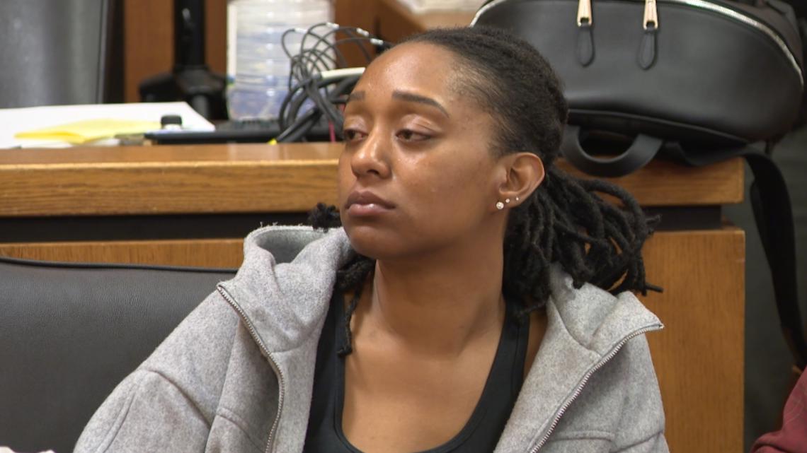 Ariel Miller sentenced for role in $147K 'inside job' robbery at Marc's ...