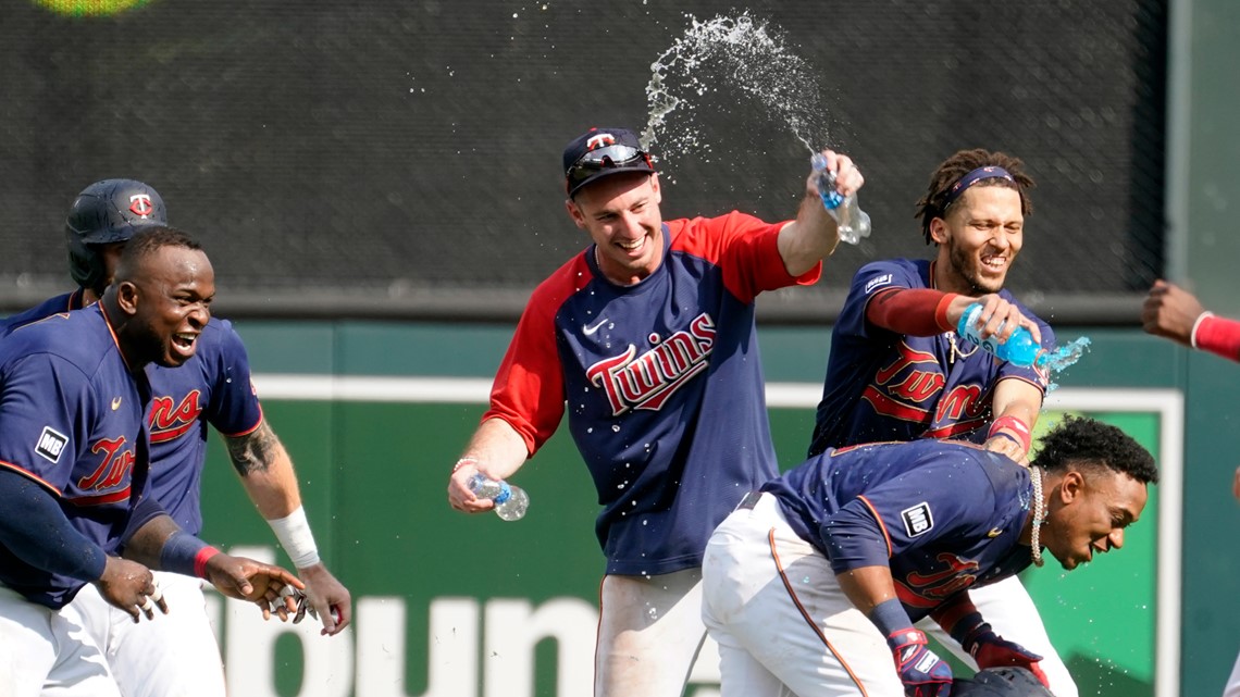 Another walk-off for Polanco; Twins beat Indians 8-7 in 11 | wkyc.com