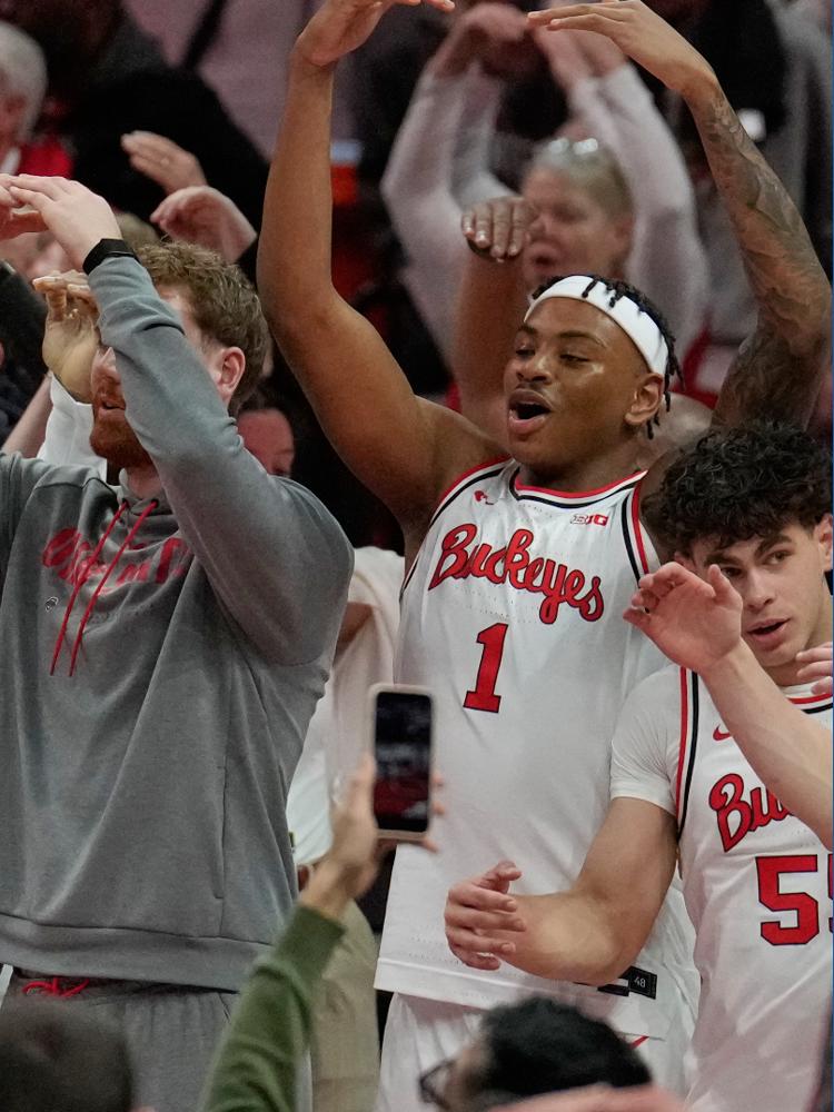 John Mobley Jr. scores 21 points and unranked Ohio State beats No. 8 ...