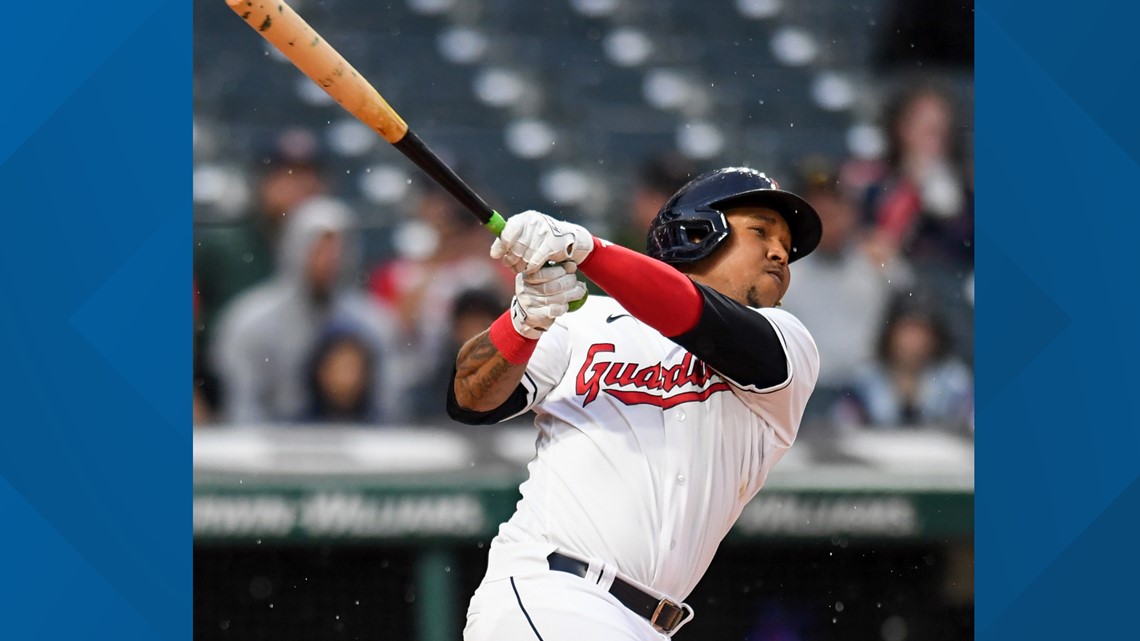 Ramírez ties for MLB lead with 54th RBI, Guardians top Texas | wkyc.com