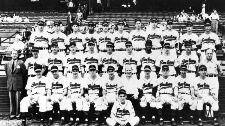 Youngstown man keeping Negro League's baseball history alive | wkyc.com