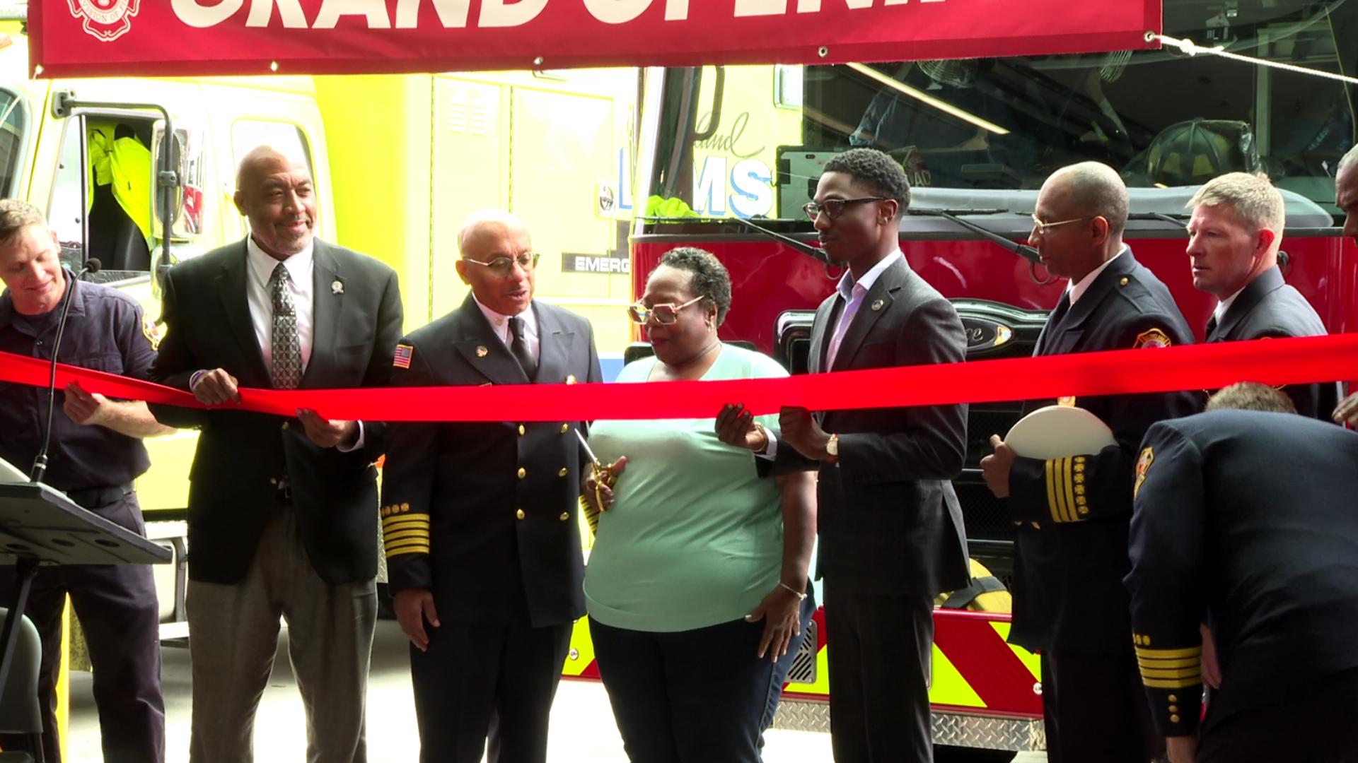 Cleveland unveils new fire station in Kinsman neighborhood | wkyc.com