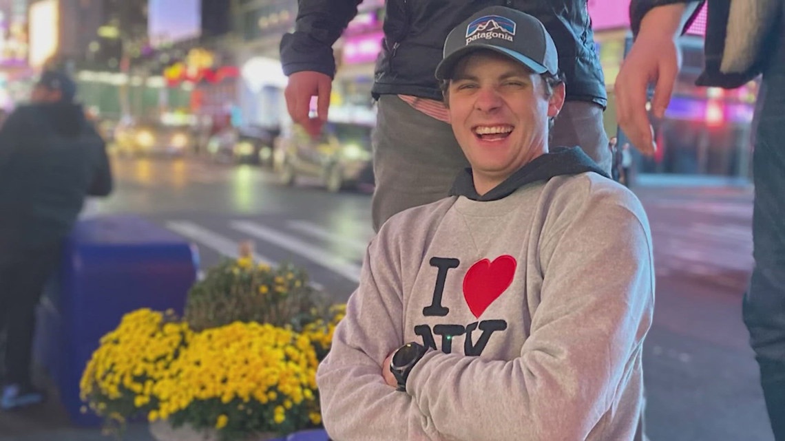 Friends pay tribute to fallen Cleveland officer Jamieson Ritter | wkyc.com