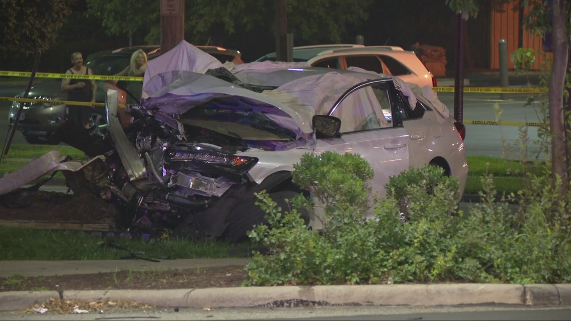 5 taken to hospital in critical condition after Cleveland crash | wkyc.com