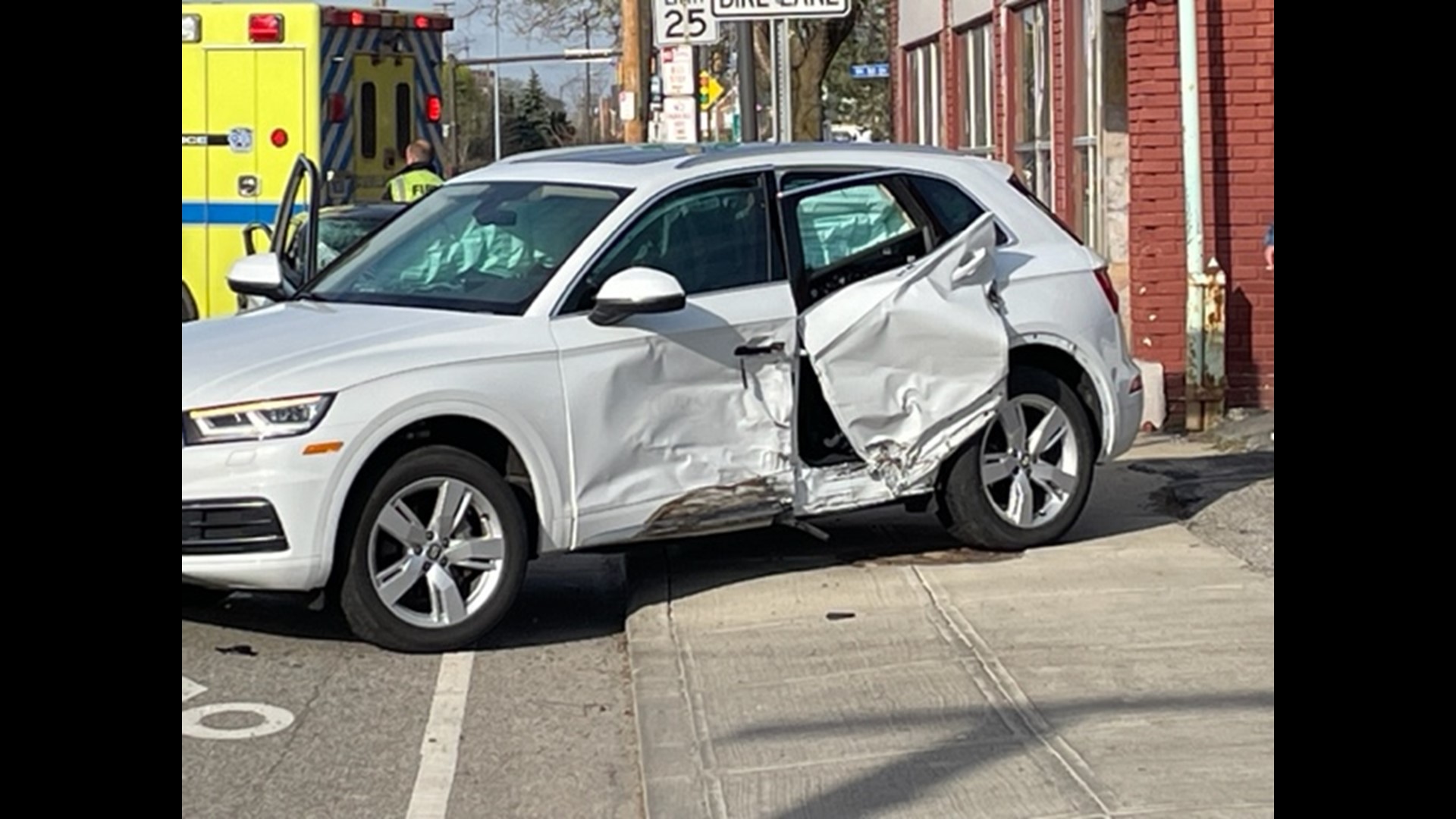 4 car crash in Cleveland leaves male in critical condition | wkyc.com