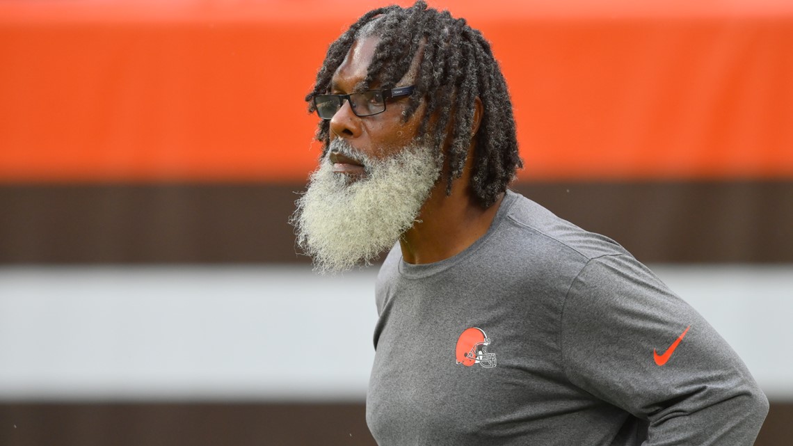 RB Coach Stump Mitchell returning to Browns after medical issue | wkyc.com