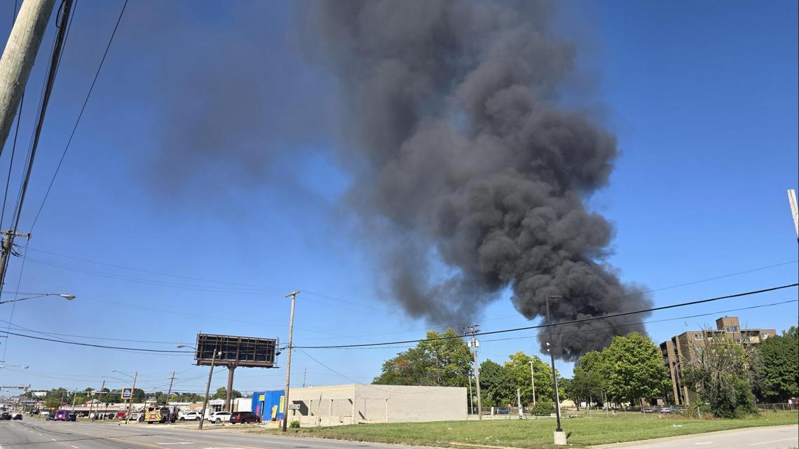 Crews respond to large fire at Akron business | wkyc.com