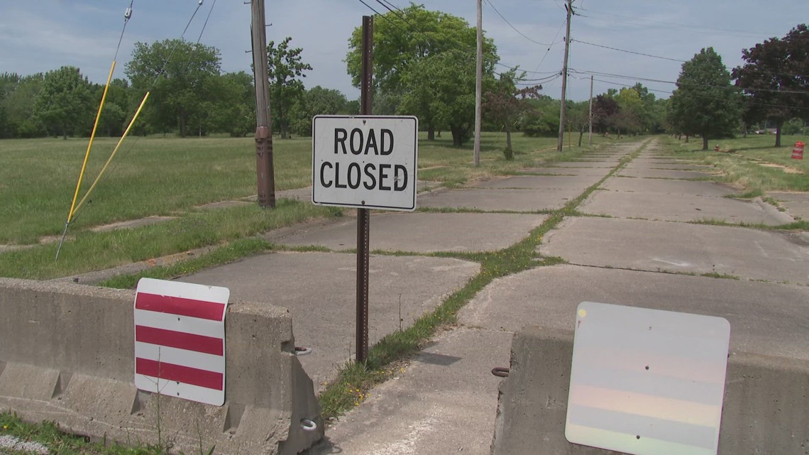 Cleveland, Brook Park reach proposed settlement over airport, I-X ...