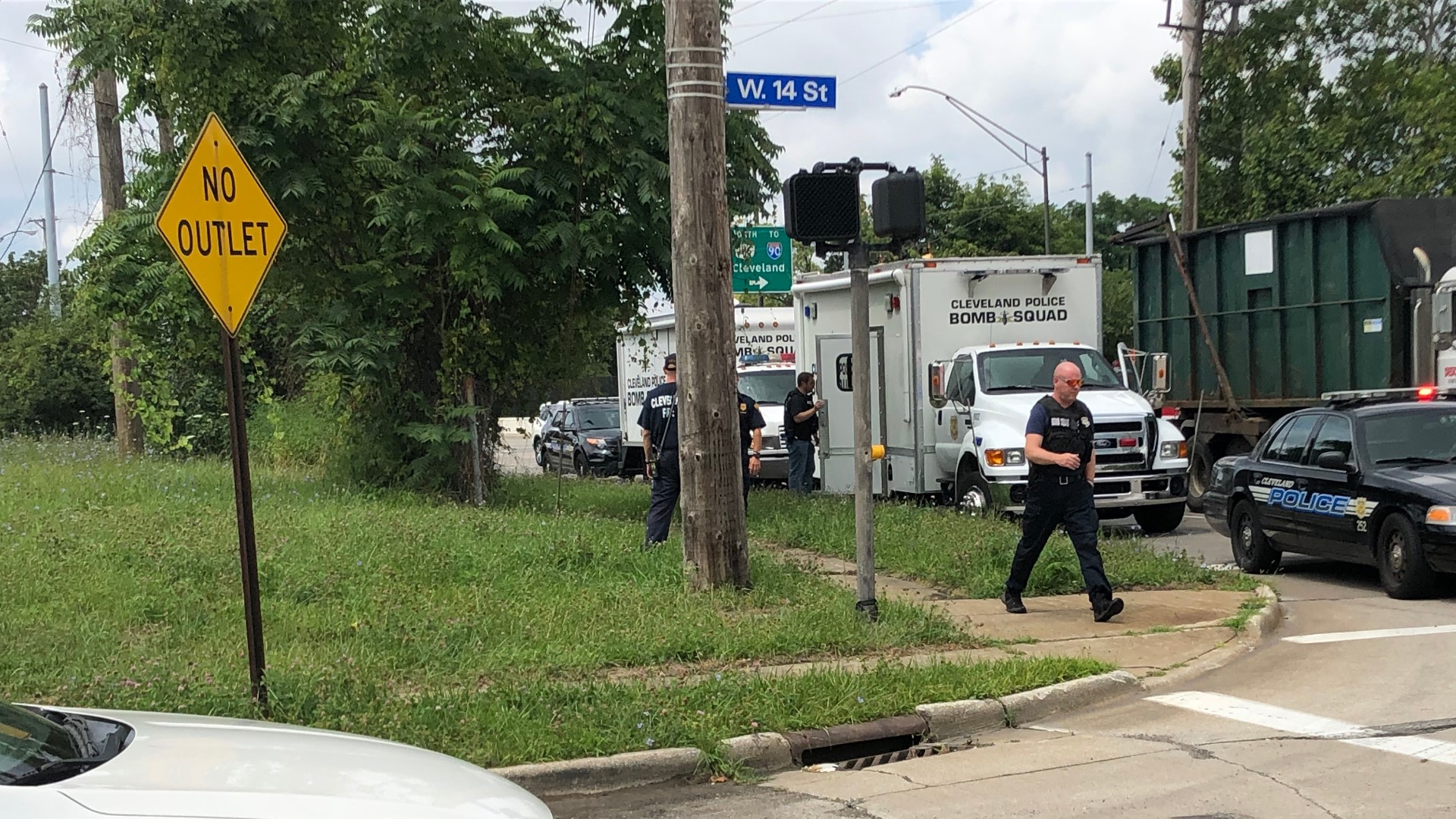 All-clear given following bomb threat at Cleveland bar | wkyc.com