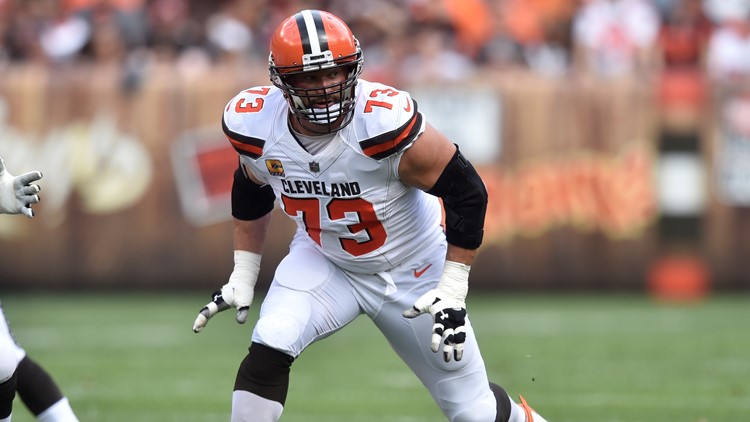 Former Cleveland Browns LT Joe Thomas makes incredible physical ...