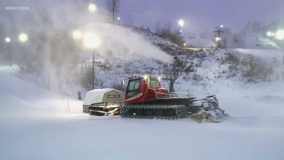 Boston Mills/Brandywine ski resorts fill the sky with snow | wkyc.com